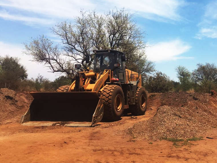 Rondebult Wheel Loaders – Nesongozwi Mining Services