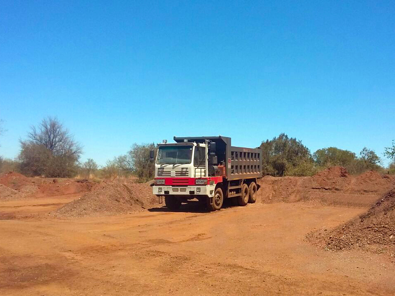 Rondebult MT50 Mining Trucks – Nesongozwi Mining Services